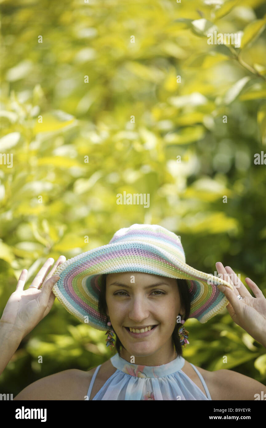 Woman top hat portraits portraits hi-res stock photography and images ...