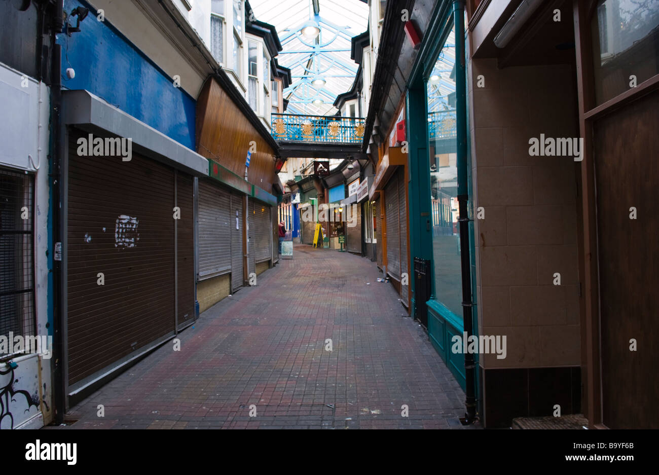 Store stores business businesses arcade hi-res stock photography and ...