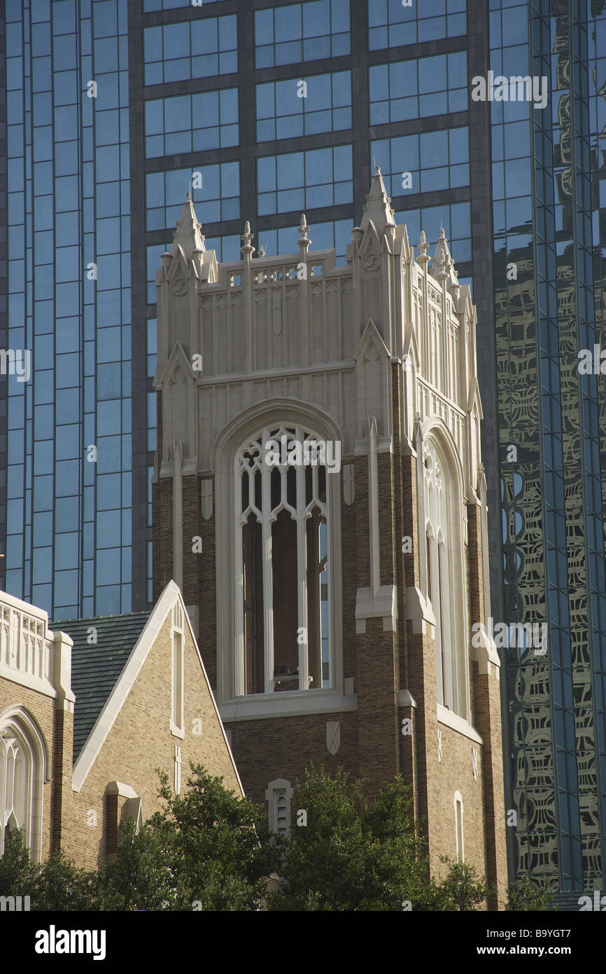 Downtown dallas church hi-res stock photography and images - Alamy