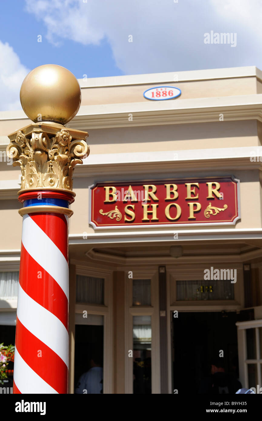 Barber pole hi-res stock photography and images - Alamy