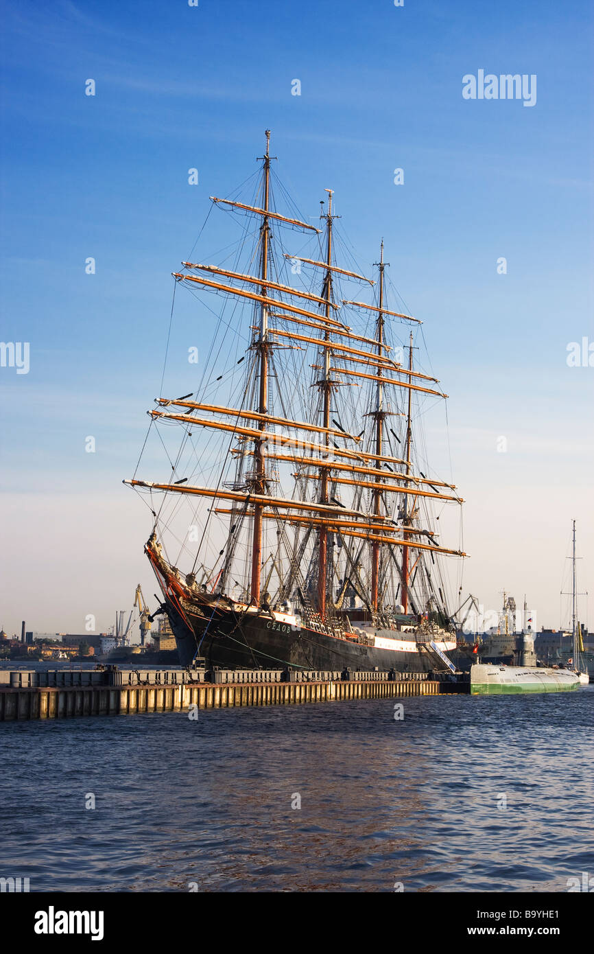 4 masted steel barque Sedov (the largest traditional sailing ship in ...