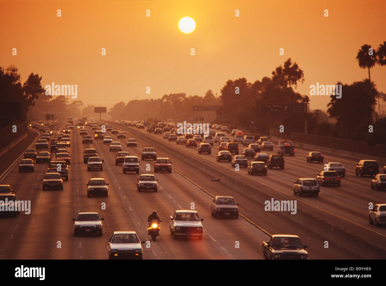 Los angeles expressway traffic hi-res stock photography and images - Alamy