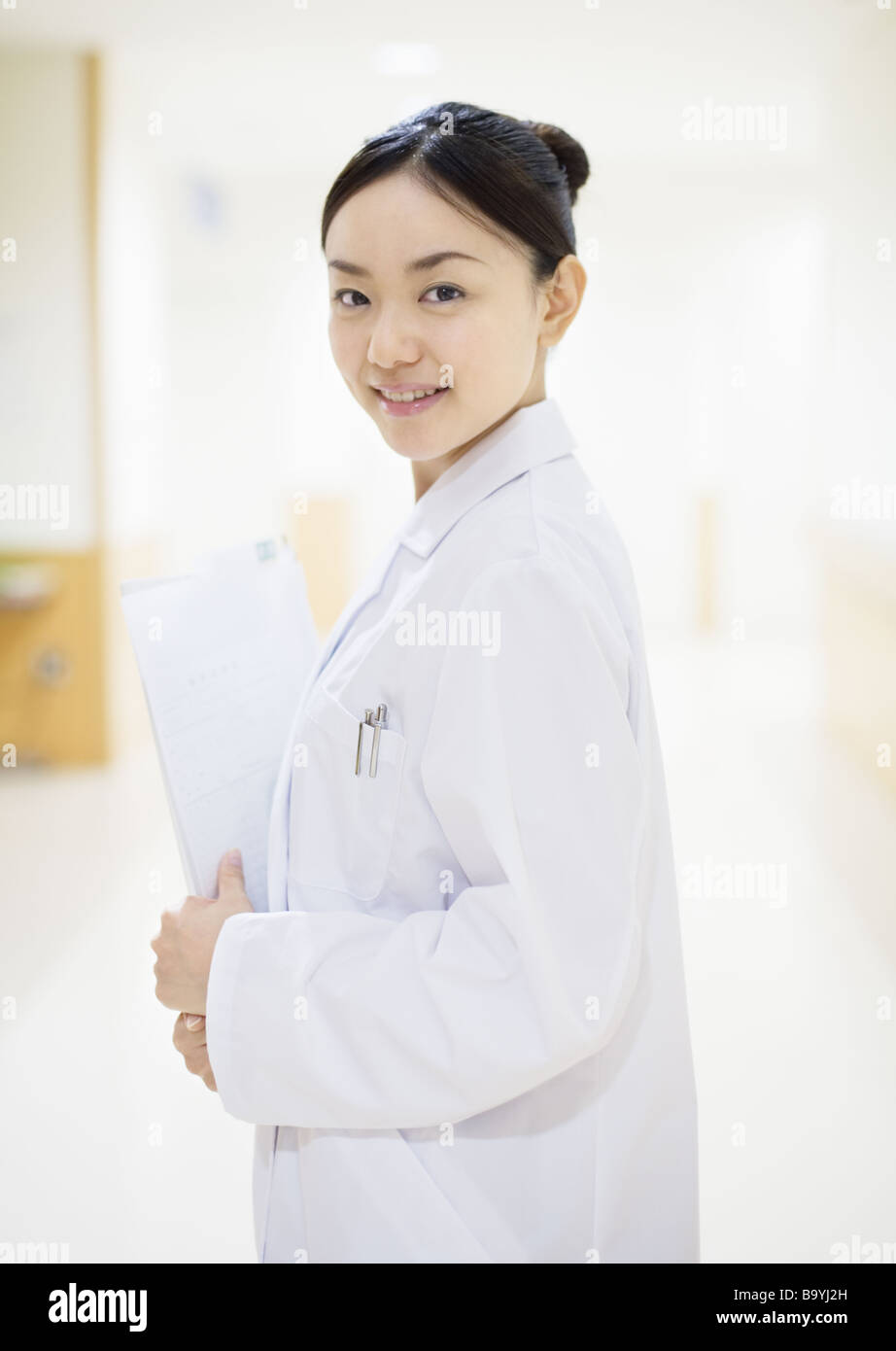 A medical technologist Stock Photo - Alamy
