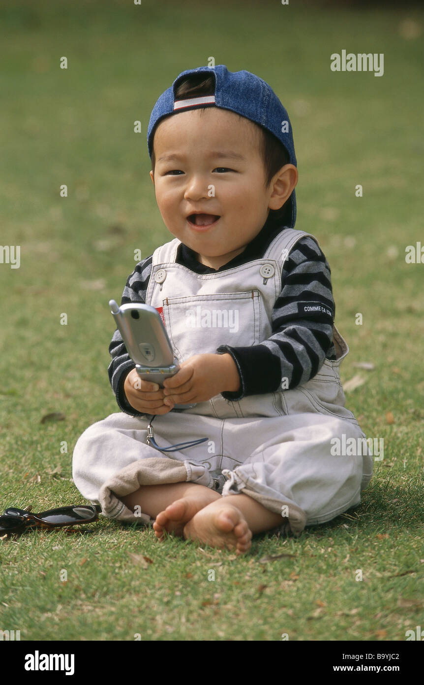 All barefoot baseball baseball hi-res stock photography and images - Alamy