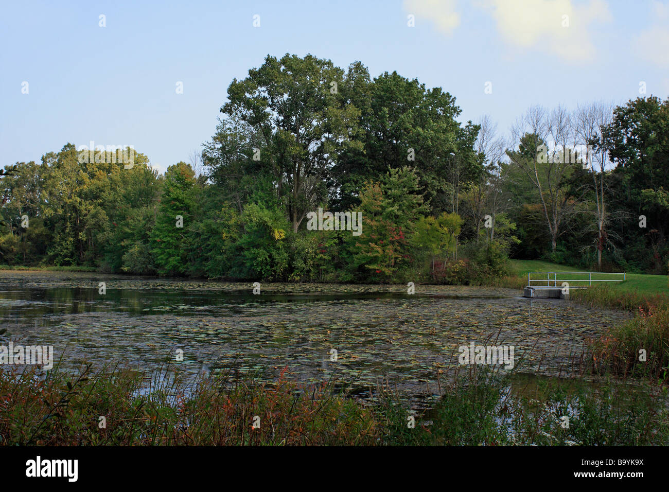 Moving clouds green screen background hi-res stock photography and ...
