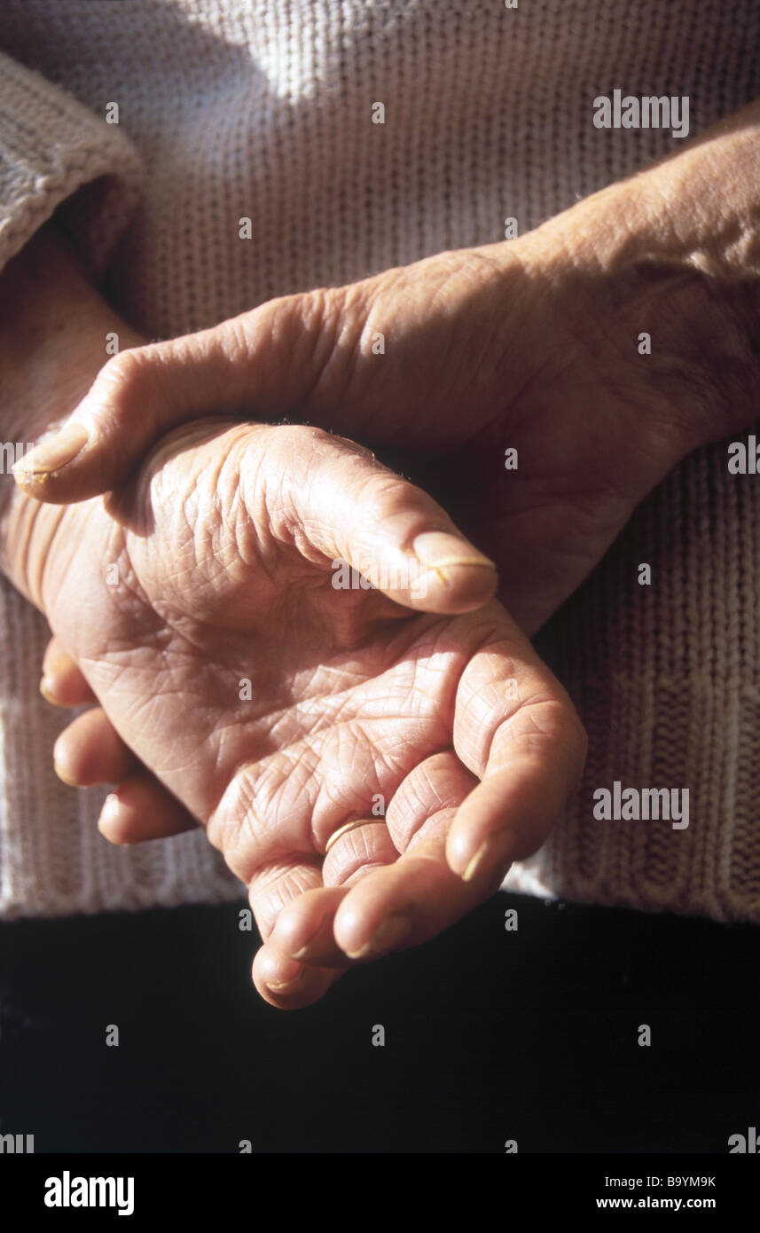 Crepey skin hi-res stock photography and images - Alamy