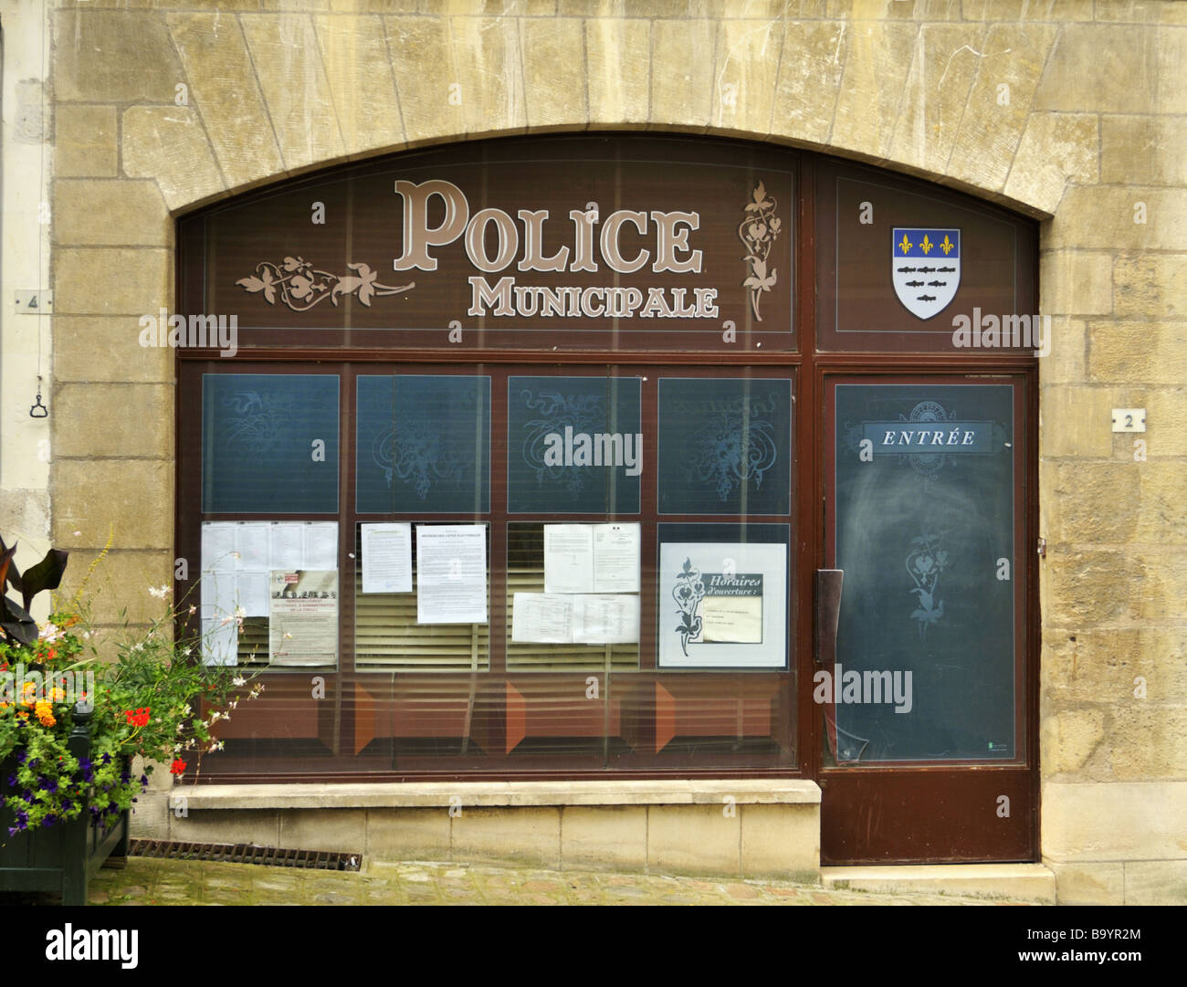 French police station hi-res stock photography and images - Alamy