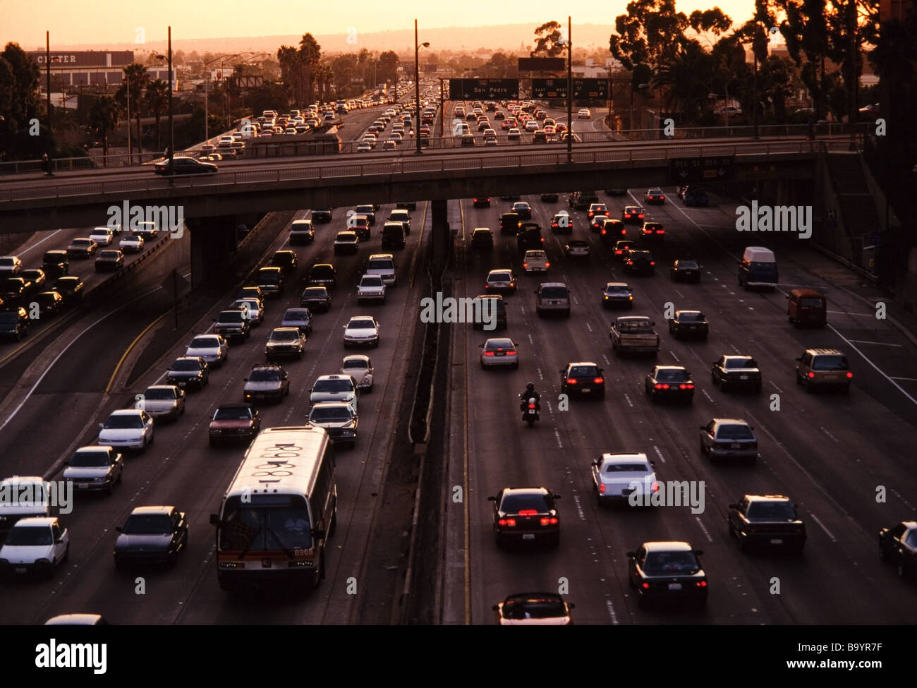 Los angeles traffic lights hi-res stock photography and images - Alamy