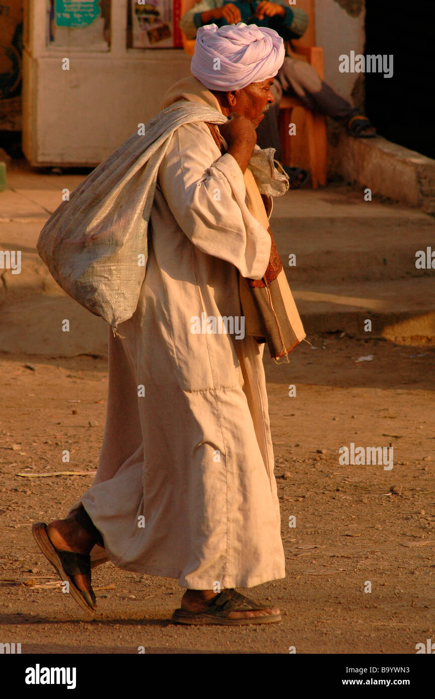 a man at work Stock Photo - Alamy
