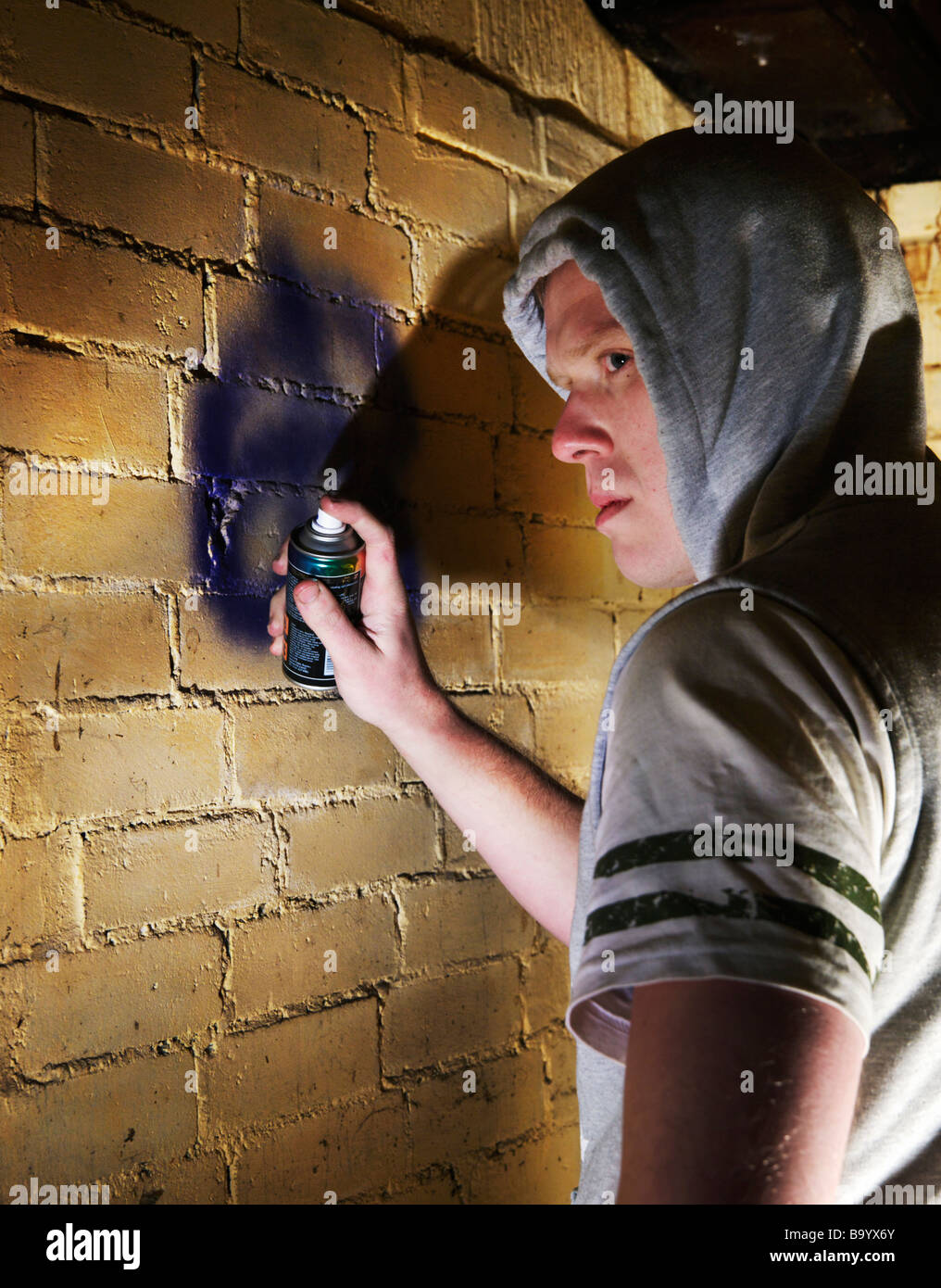 Gang graffiti hi-res stock photography and images - Alamy