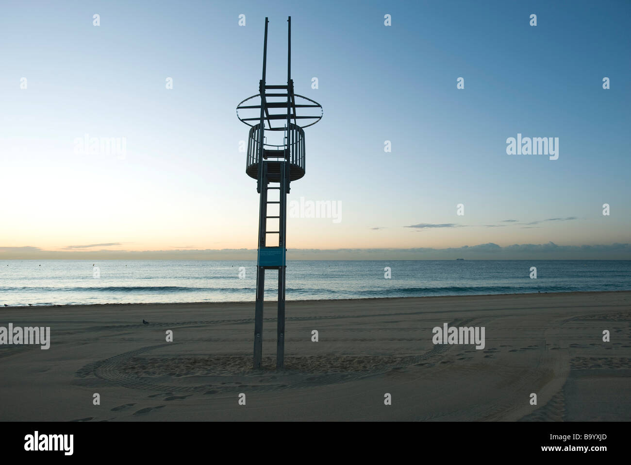 Lifeguard chair on deserted beach Stock Photo - Alamy