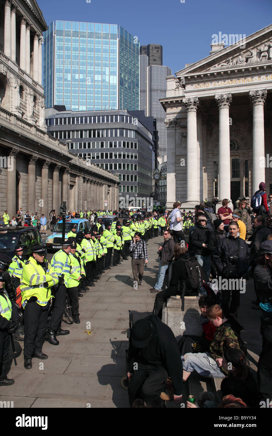 Uk police cordon hi-res stock photography and images - Alamy