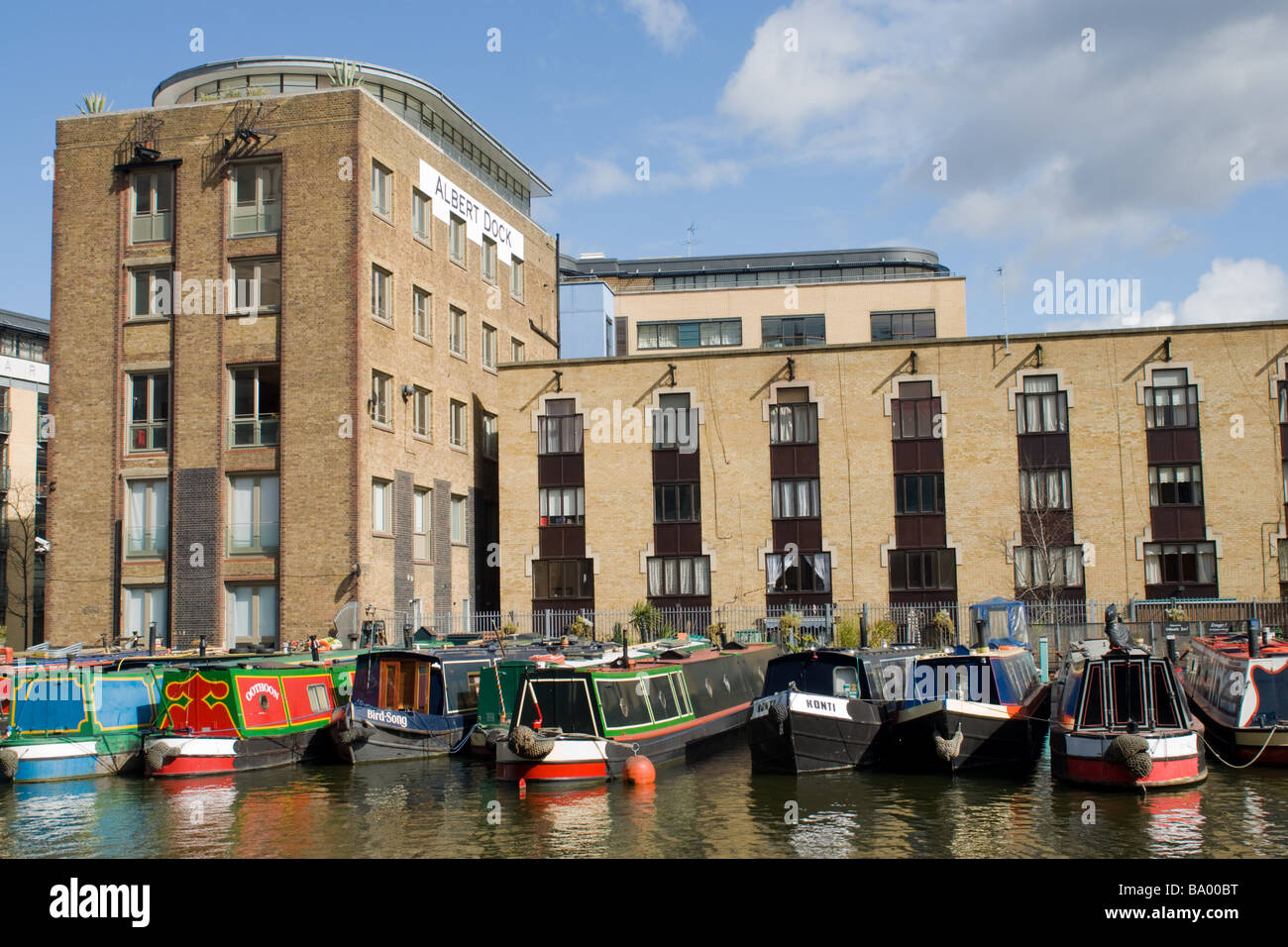 Waterways cross hi-res stock photography and images - Alamy