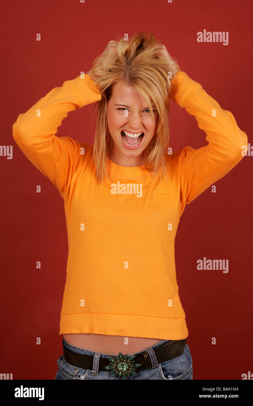 Haare raufen hi-res stock photography and images - Alamy