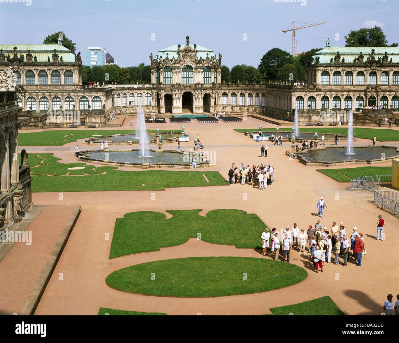 The embankment galleries hi-res stock photography and images - Alamy