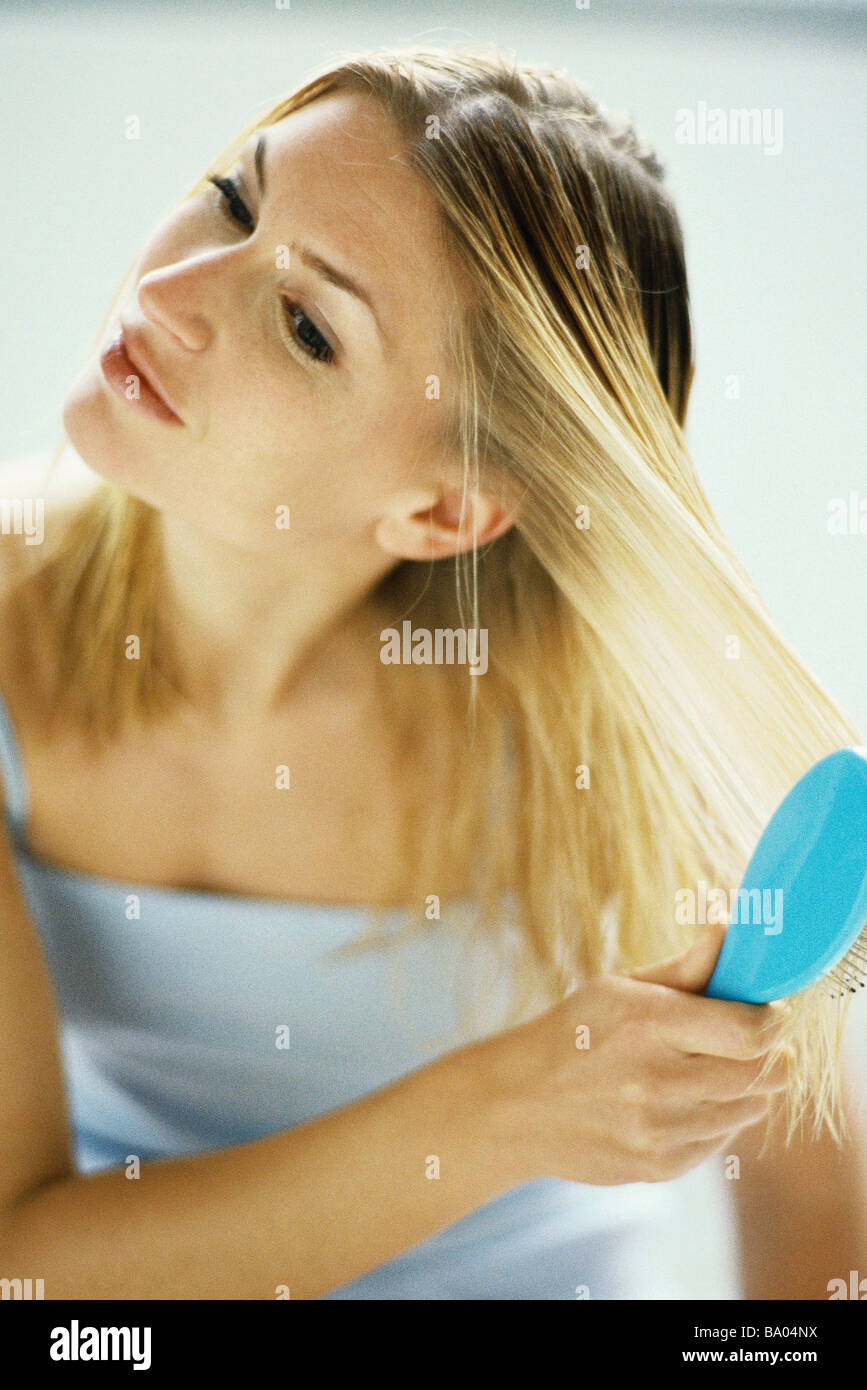 Woman doing shots hi-res stock photography and images - Alamy