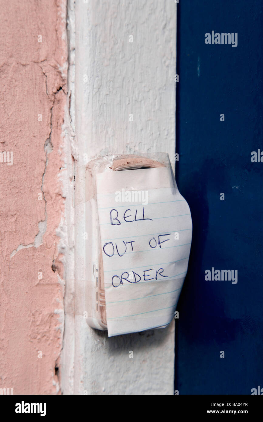 Hand printed note saying hi-res stock photography and images - Alamy