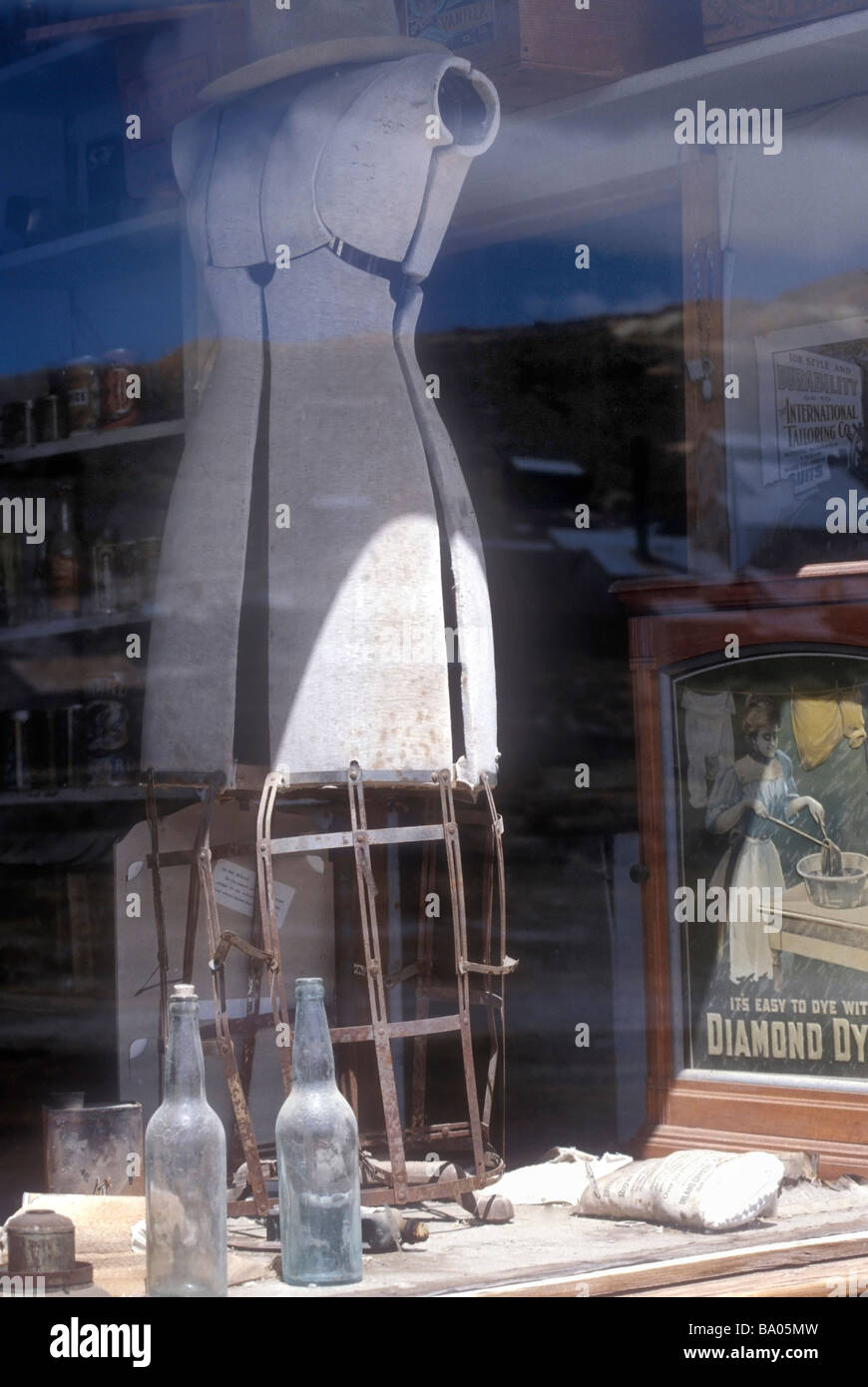Store historic historical hi-res stock photography and images - Alamy