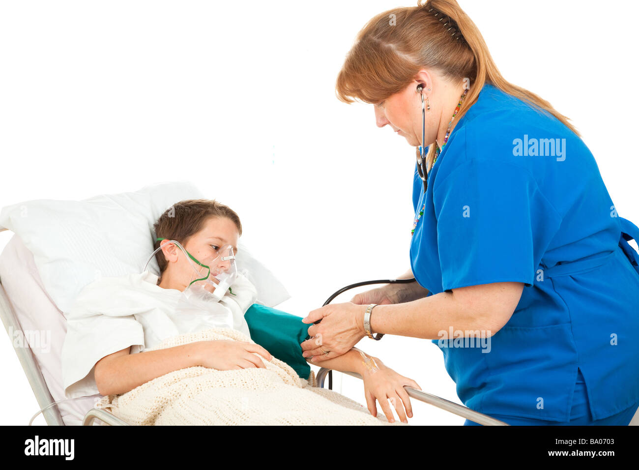 Boy oxygen mask in bed hi-res stock photography and images - Alamy