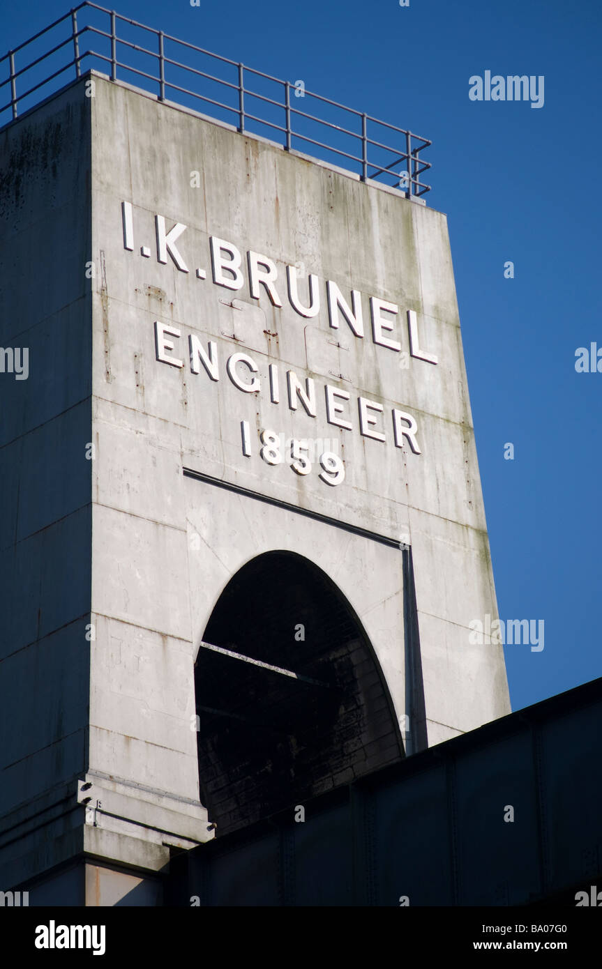 Architechture bridge hi-res stock photography and images - Alamy
