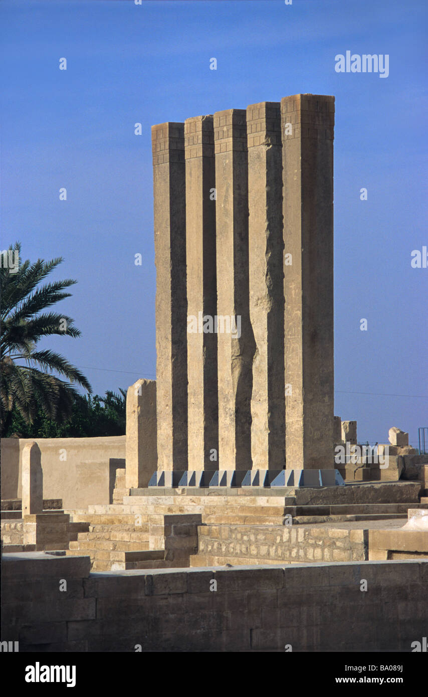 Queen of arabia hi-res stock photography and images - Alamy