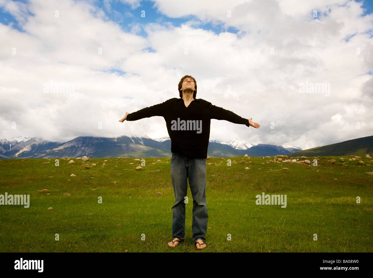 Arms uplifted hi-res stock photography and images - Alamy