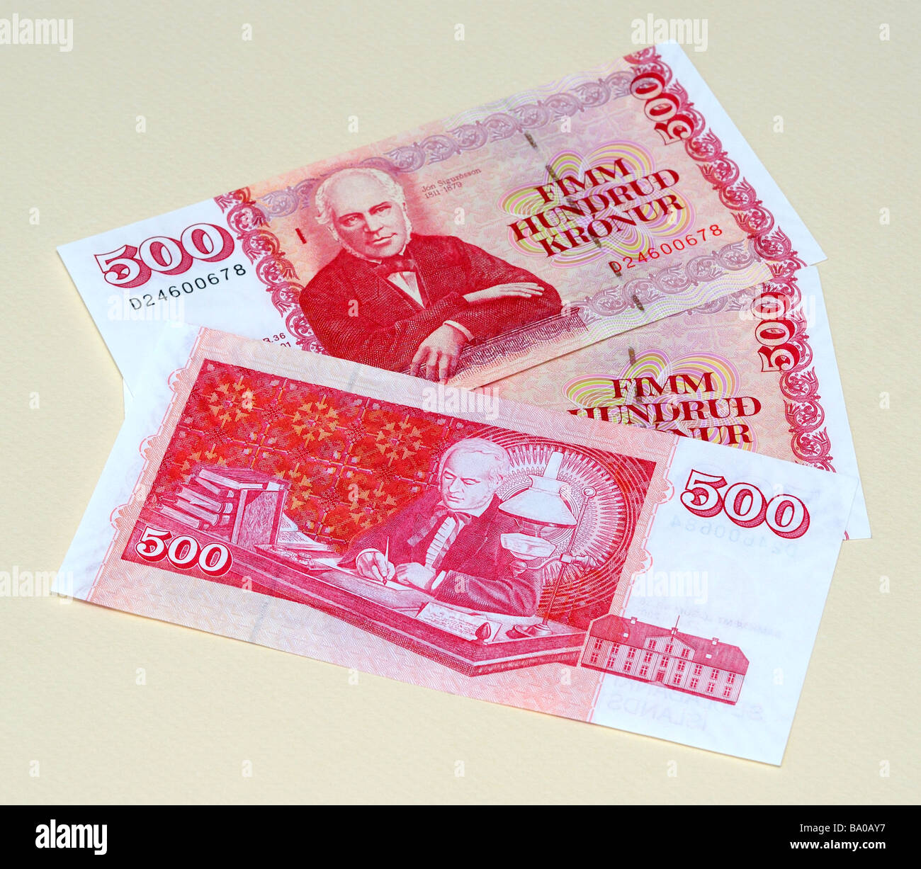 500 Bank Notes High Resolution Stock Photography and Images - Alamy