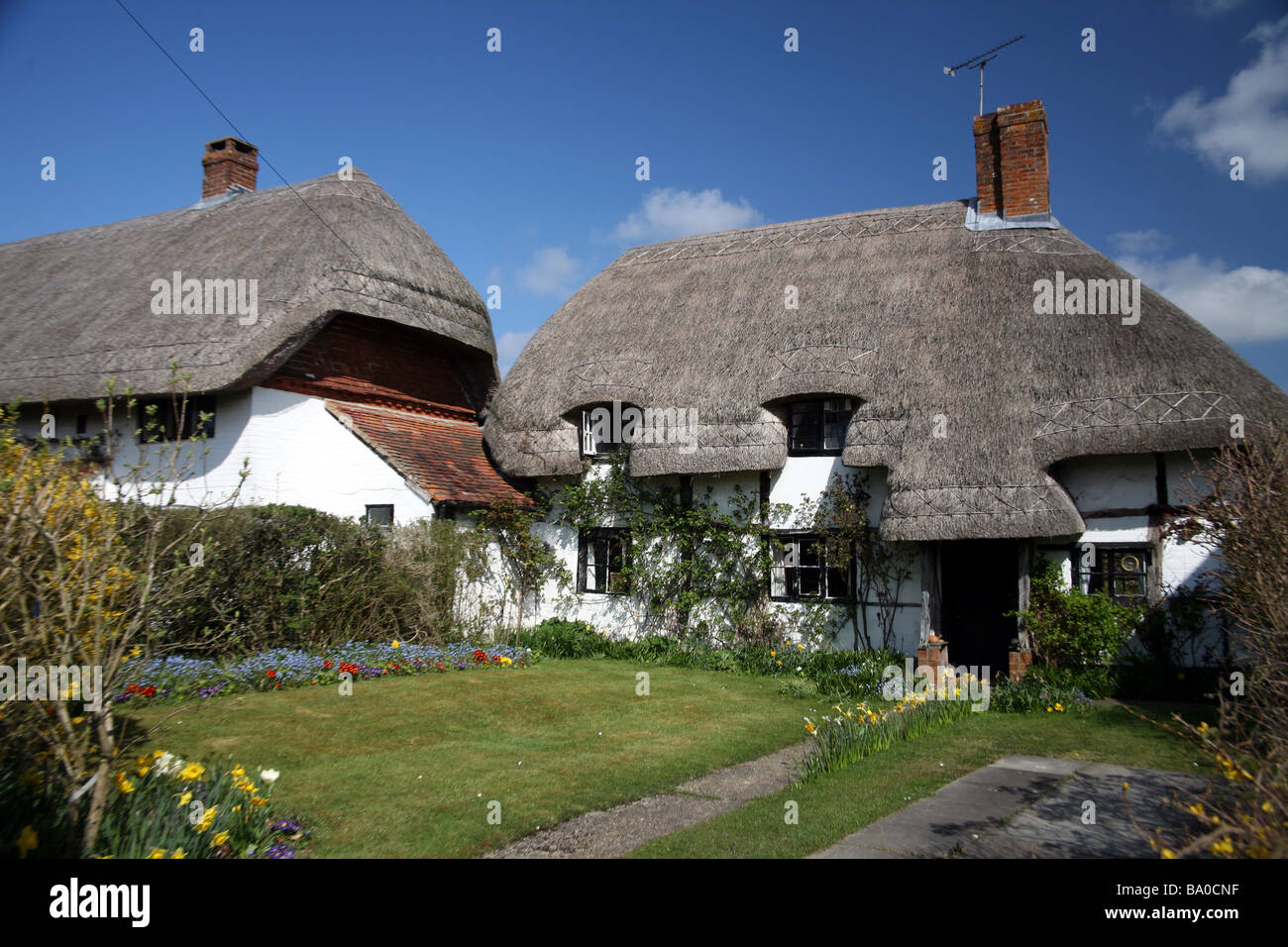 Lower froyle hi-res stock photography and images - Alamy