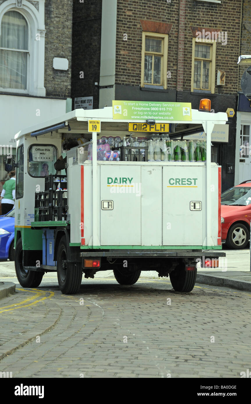 Electric milk float hi-res stock photography and images - Alamy