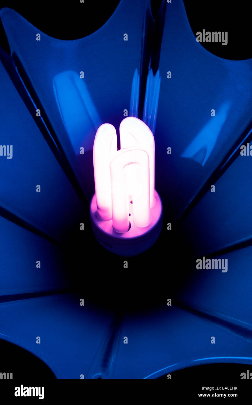 Low lamp hi-res stock photography and images - Alamy