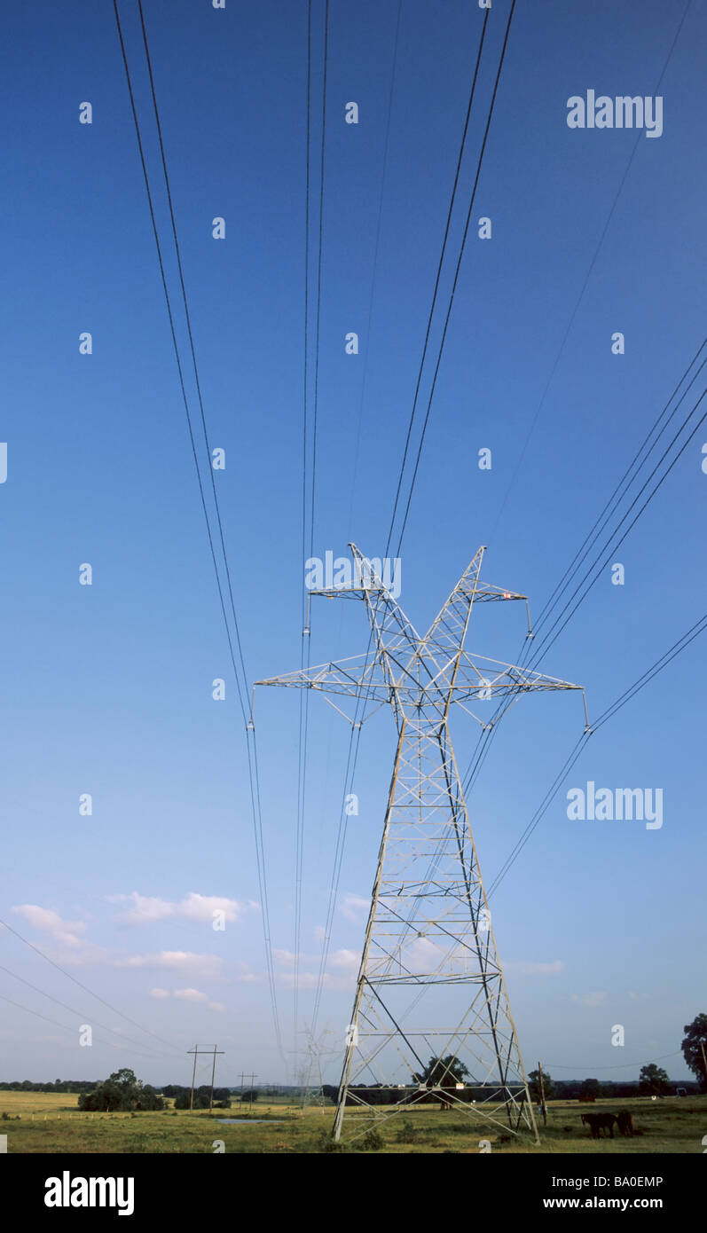 Texas power lines hi-res stock photography and images - Alamy