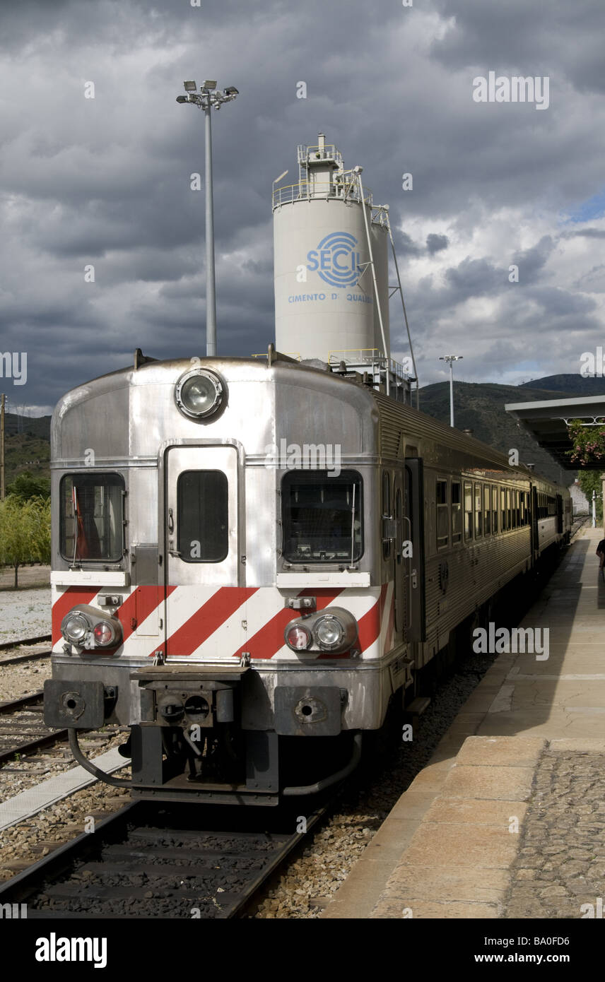 The Douro train, Portugal Stock Photo - Alamy