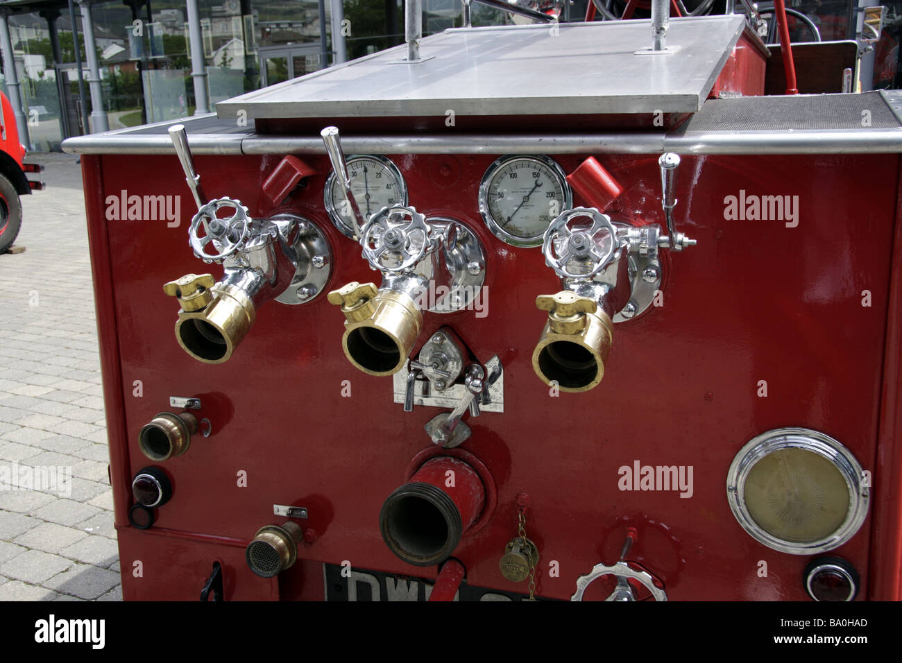 Fire engine pump Stock Photo - Alamy