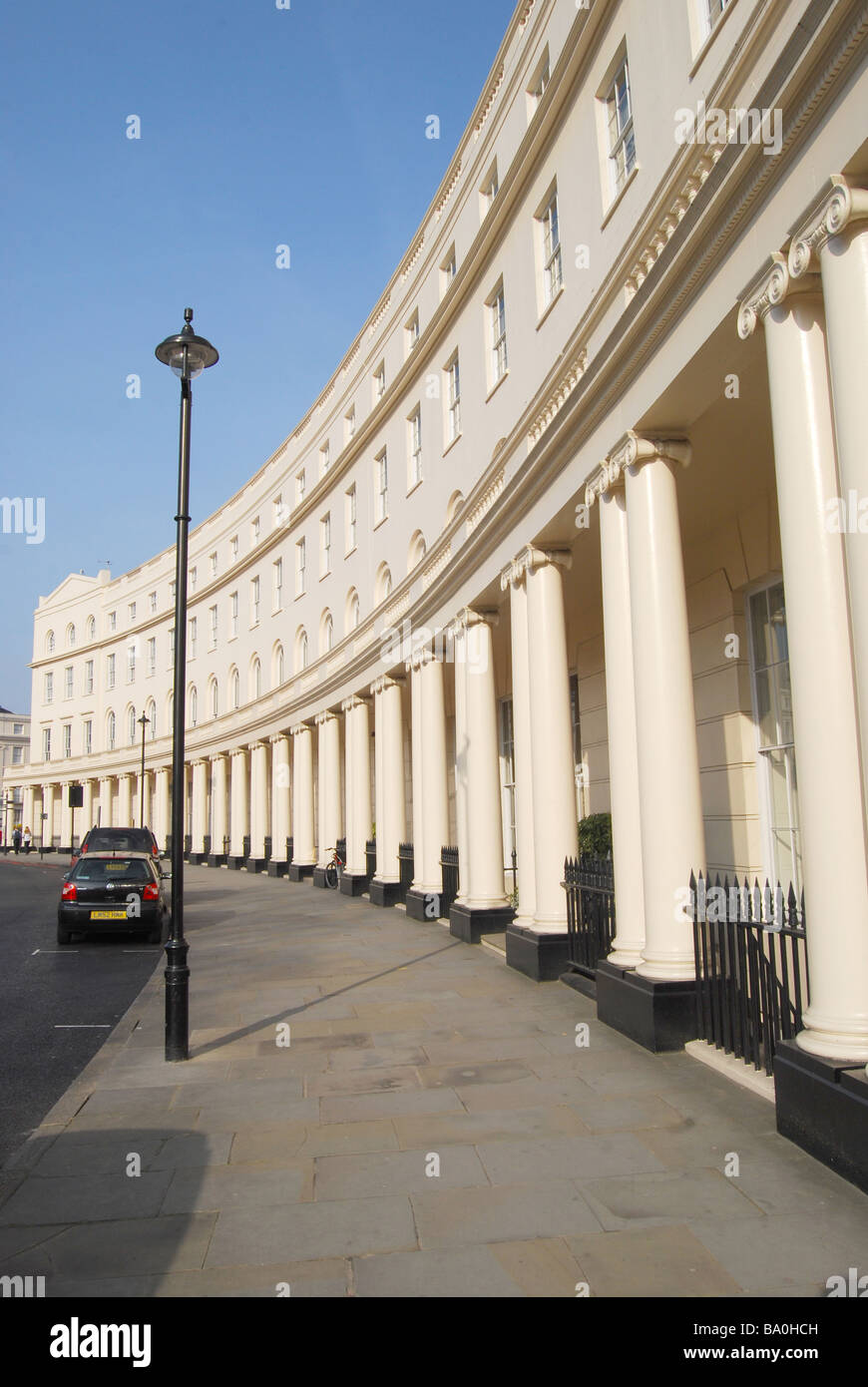 Terrace london hi-res stock photography and images - Alamy