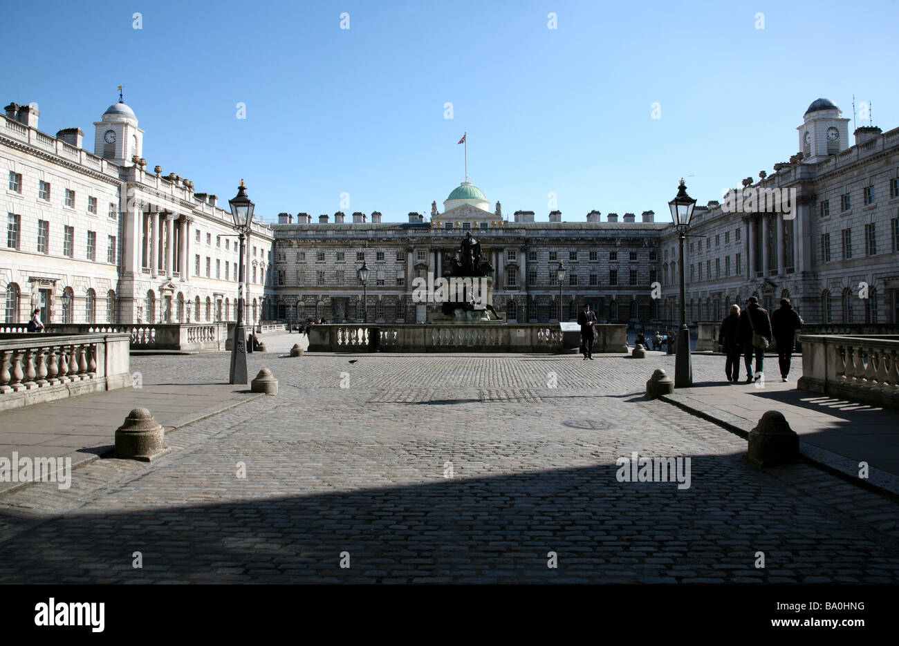 Ble house hi-res stock photography and images - Alamy