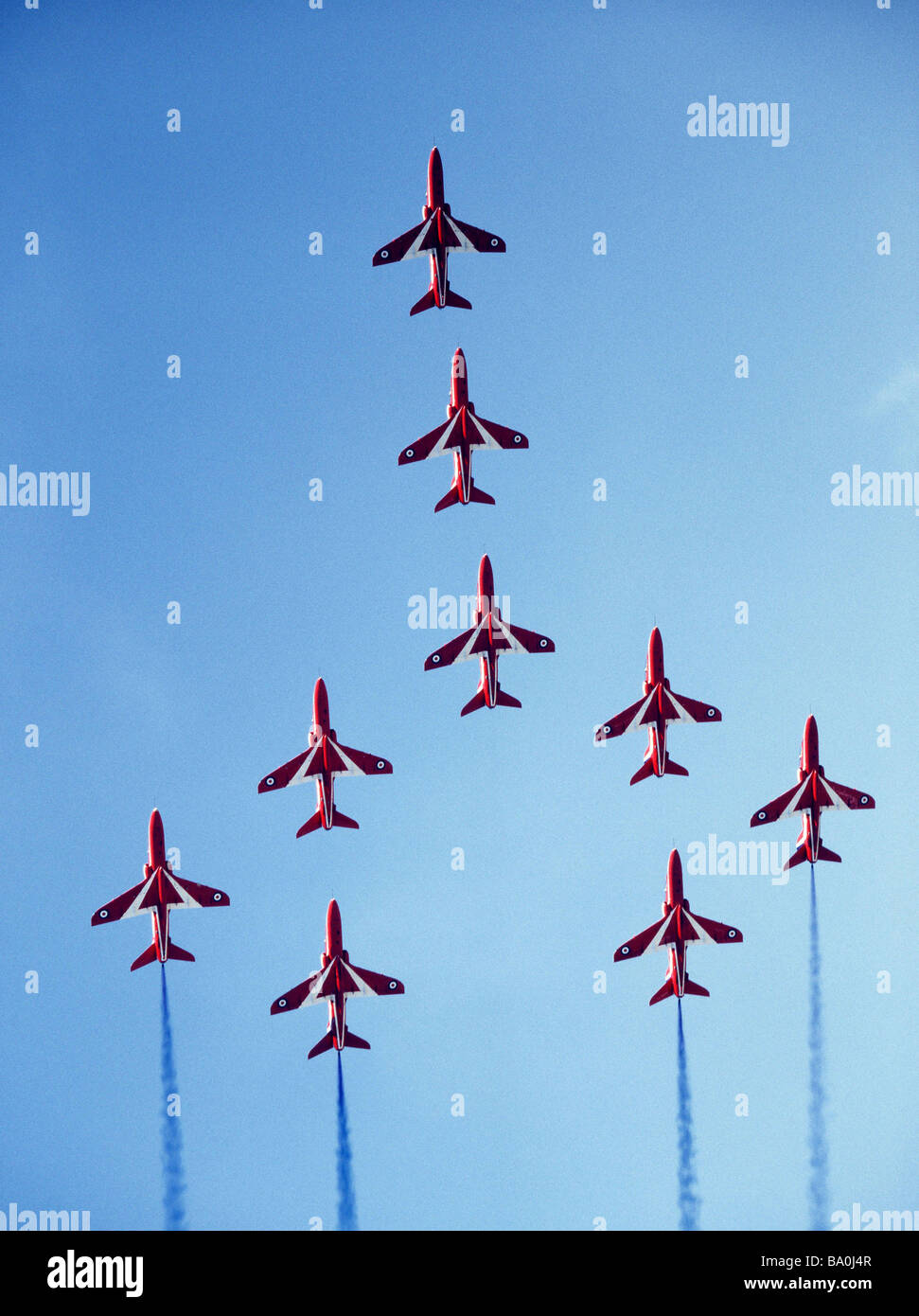 Full red arrows in hi-res stock photography and images - Alamy