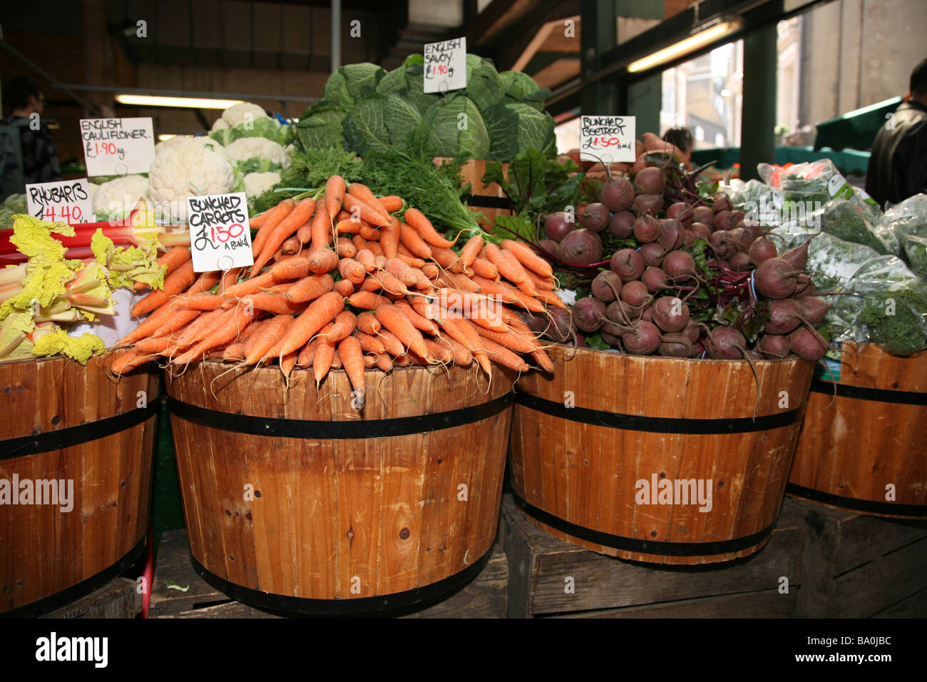 Wholesale produce markets hi-res stock photography and images - Alamy