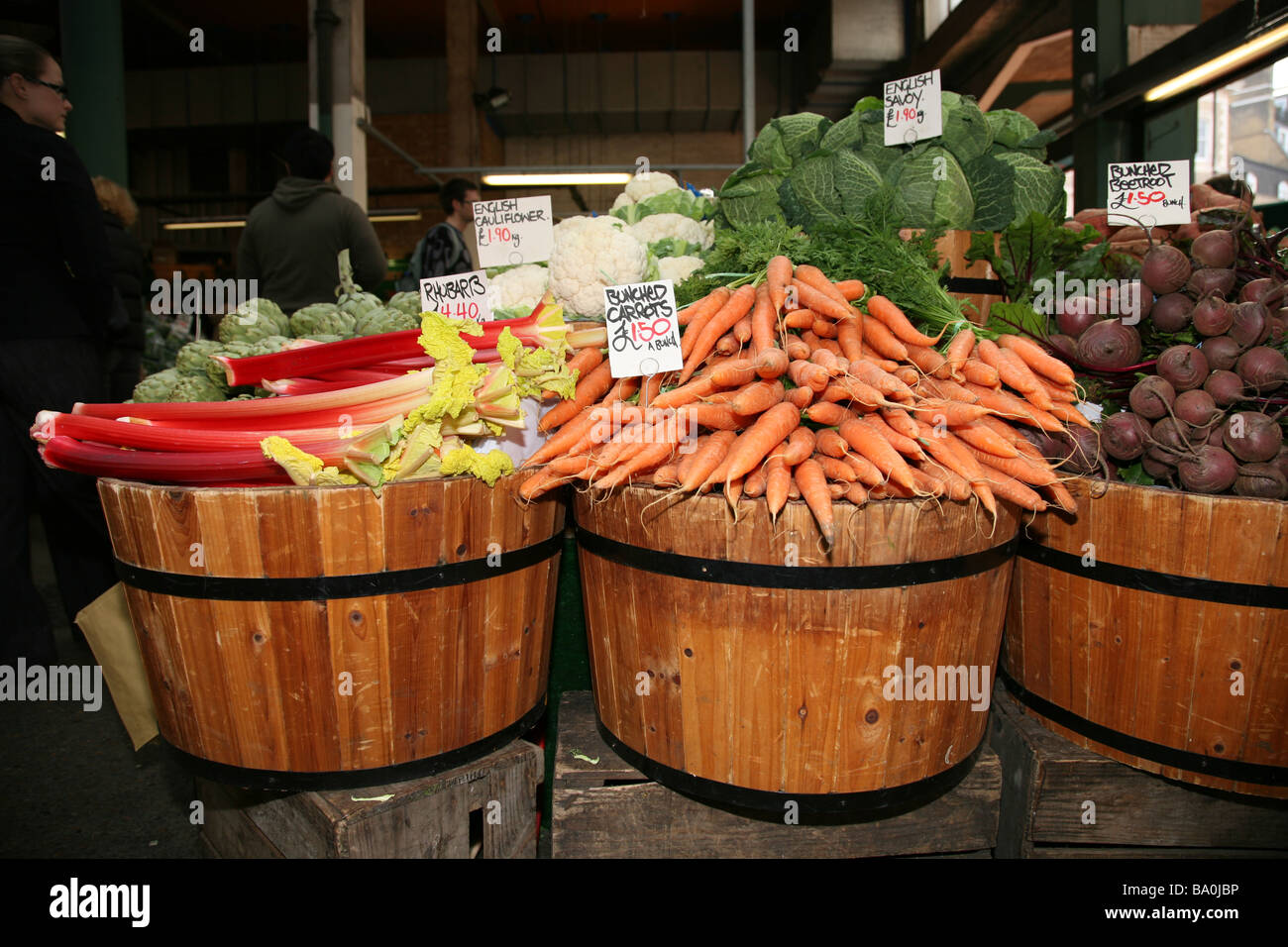 An organic vegetable stall selling produce at Borough Market Stock ...