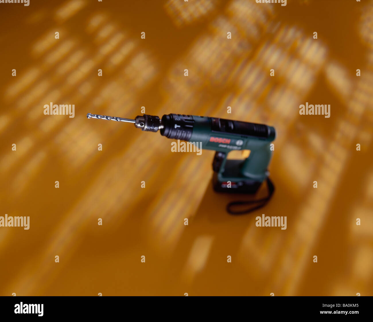 Hand held drill hi-res stock photography and images - Alamy