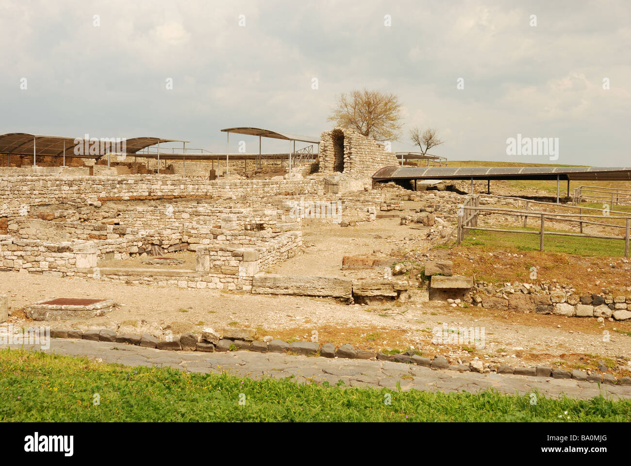 House of the Cryptoporticus in Volci Stock Photo - Alamy