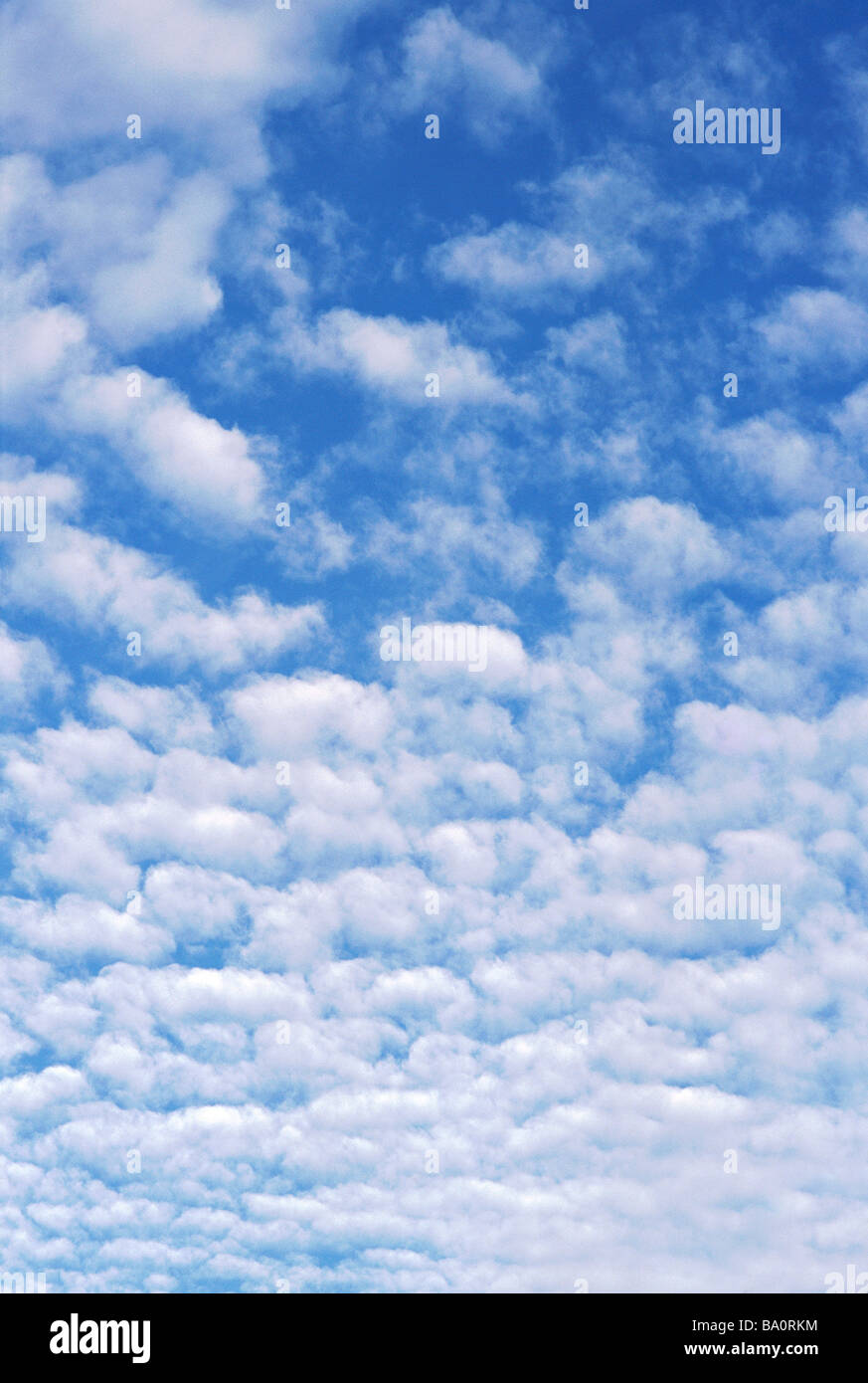 Cartoon storm clouds hi-res stock photography and images - Alamy