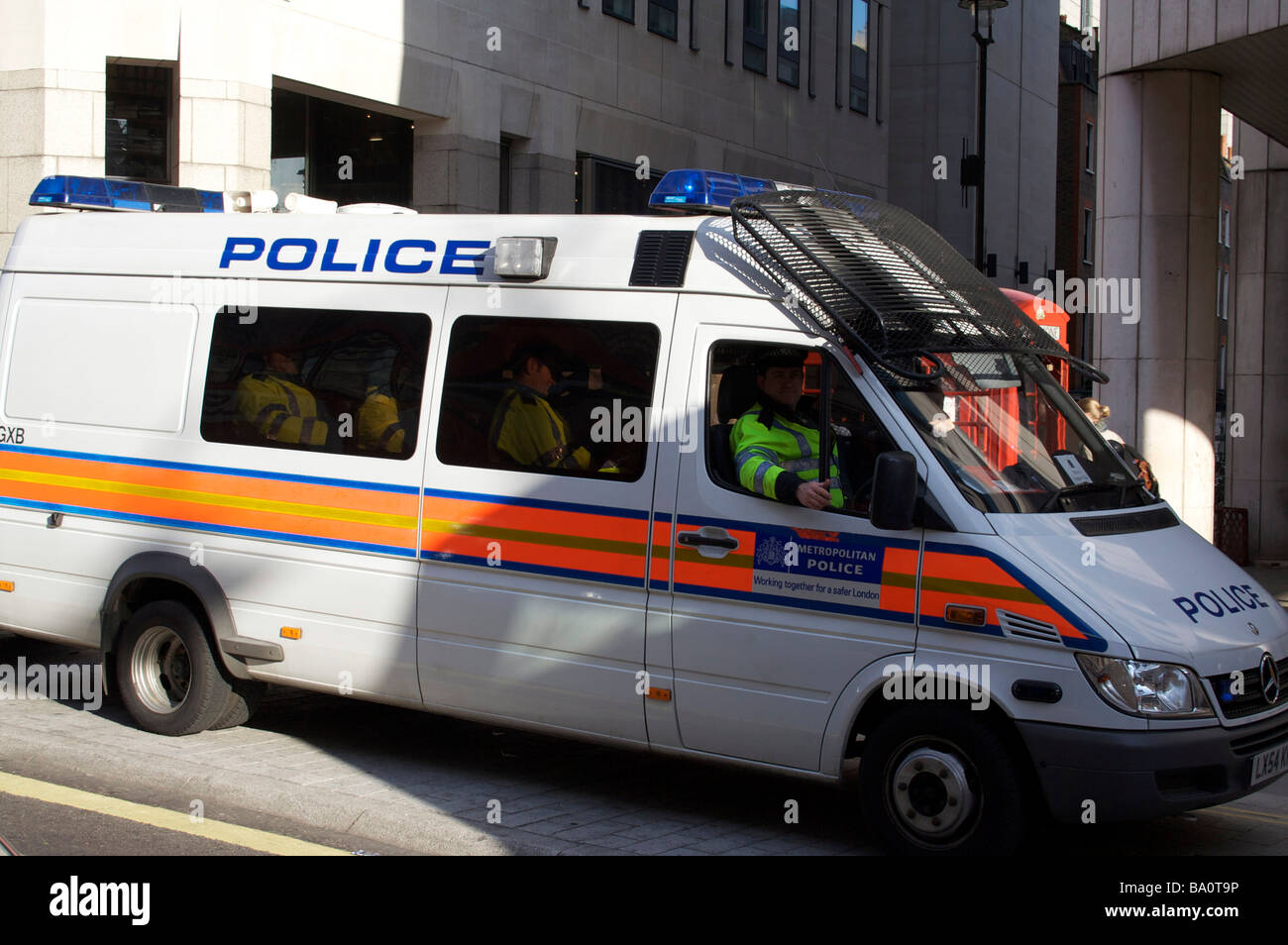 Waiting police van hi-res stock photography and images - Alamy