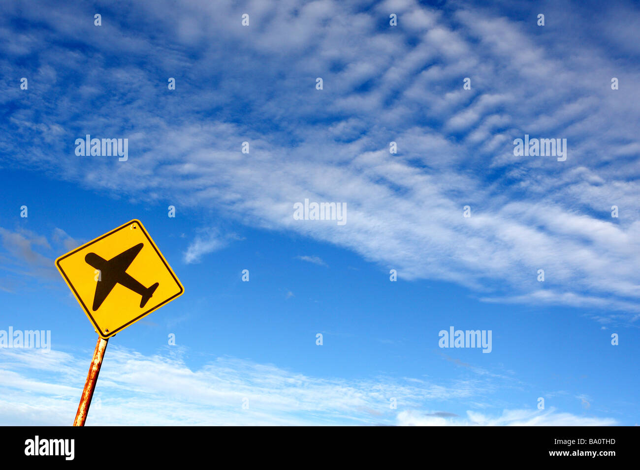 Airport warning signs hi-res stock photography and images - Alamy