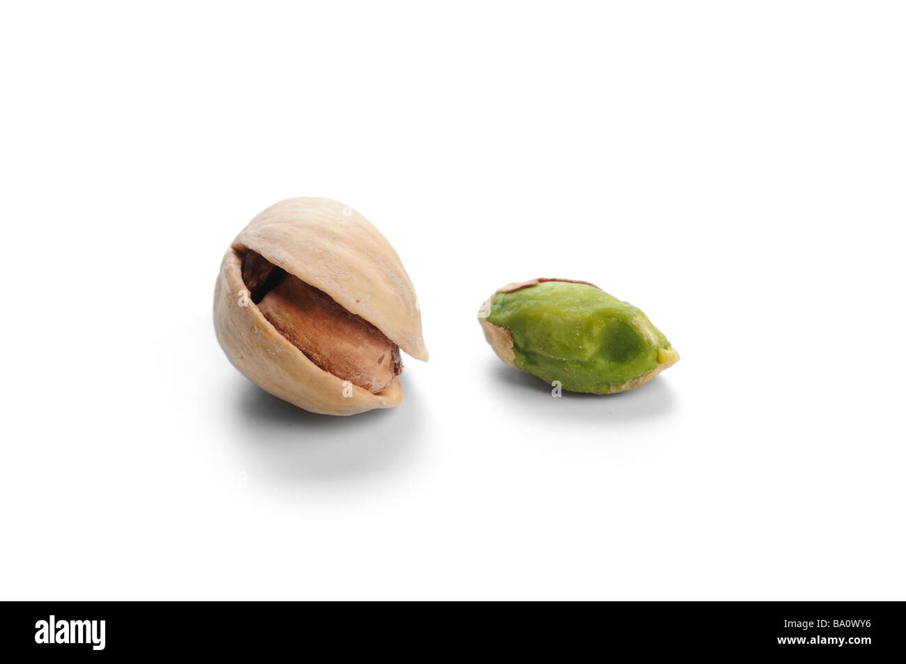 Shelled pistachio nuts hi-res stock photography and images - Alamy