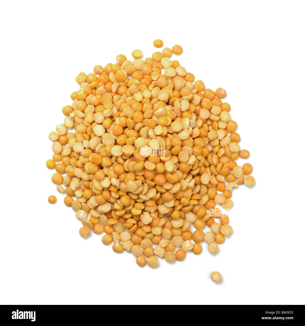 yellow split peas Stock Photo - Alamy