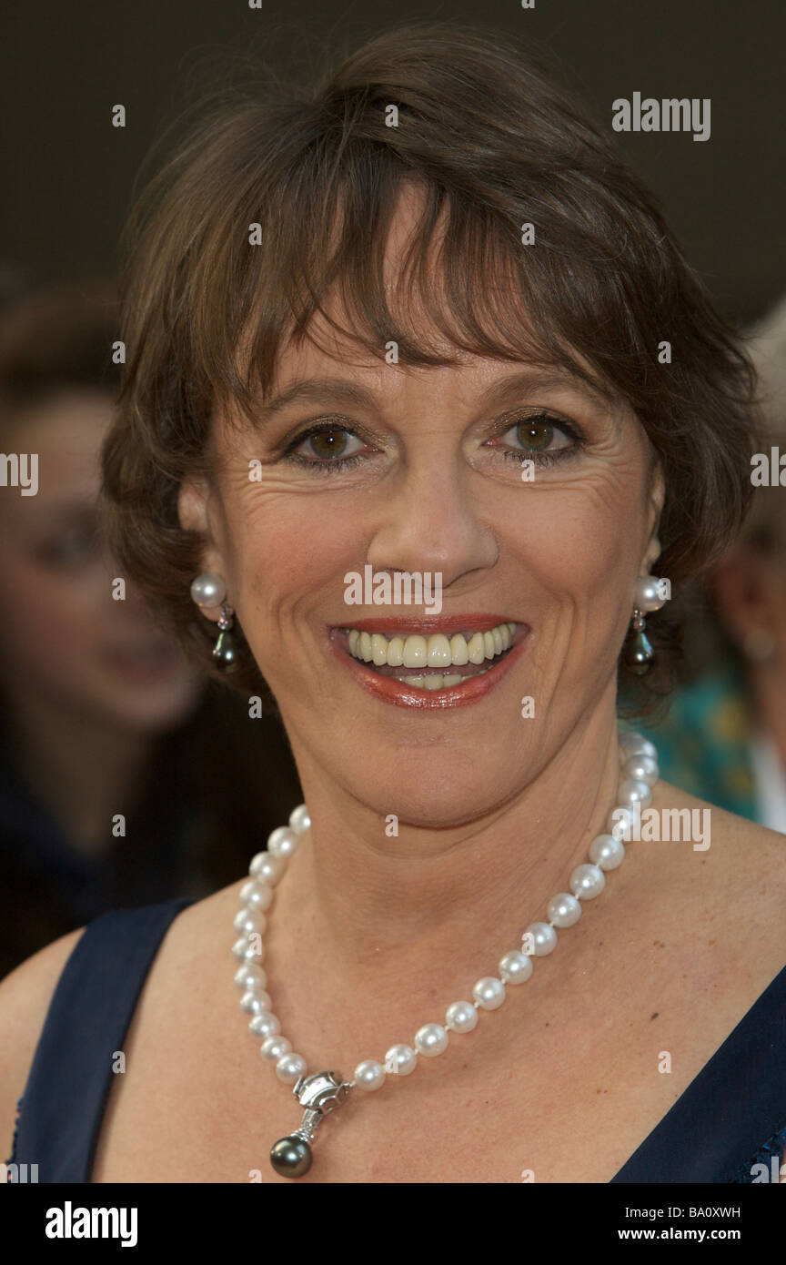 Esther rantzen hi-res stock photography and images - Alamy