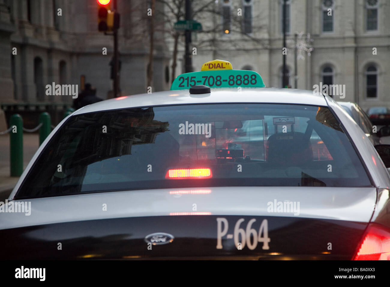 Taxi cab Philadelphia Stock Photo - Alamy