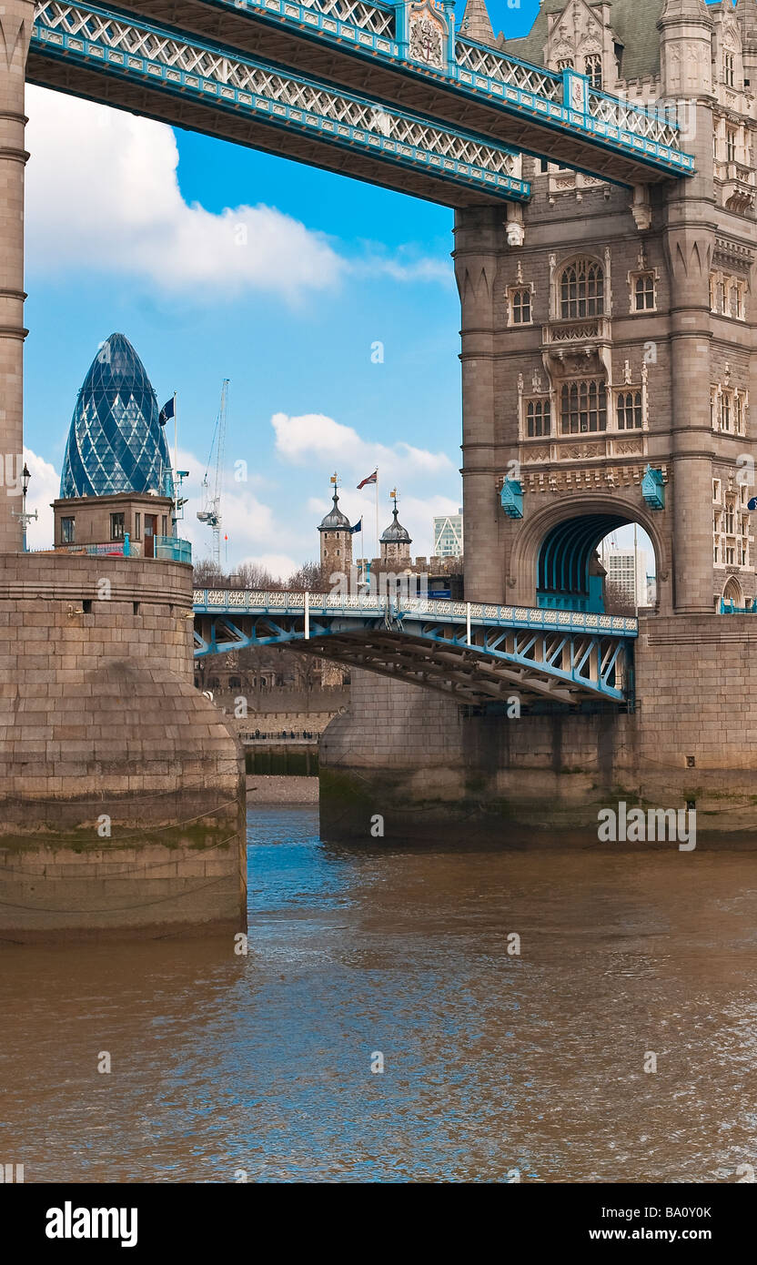 View towards "The Gherkin" through the arches of Tower Bridge Stock ...