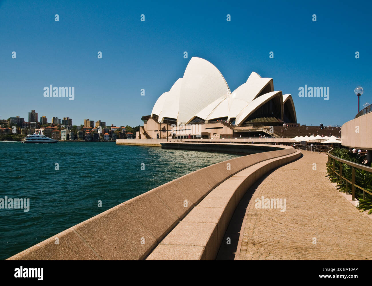 Sydney opera house circular hi-res stock photography and images - Alamy