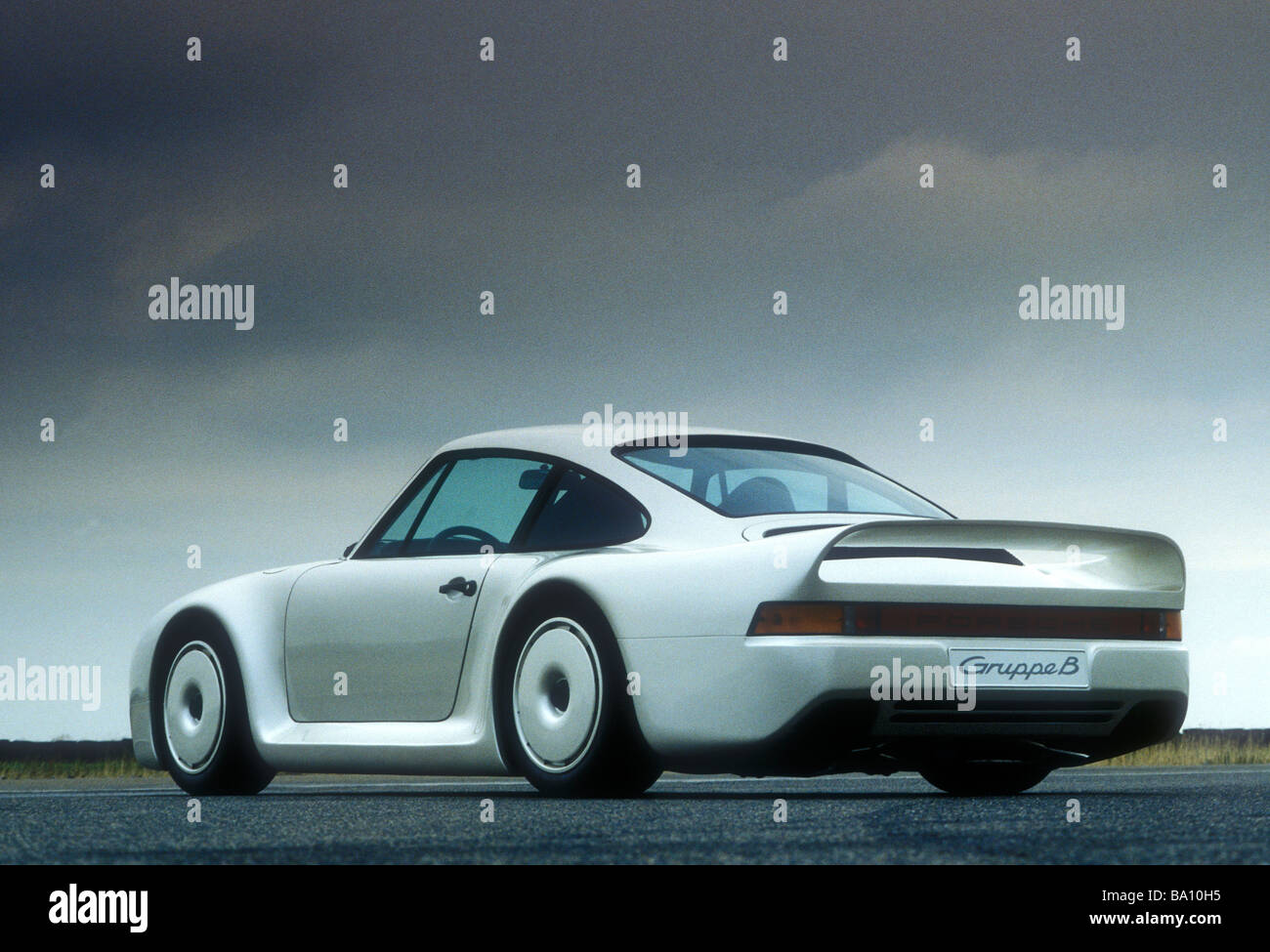 Porsche 959 Prototype at Weissarch test track 1984 Stock Photo ...